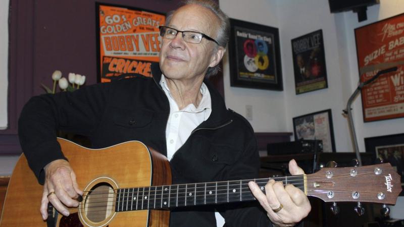 Bobby Vee: 1960s pop singer dies aged 73 - BBC News