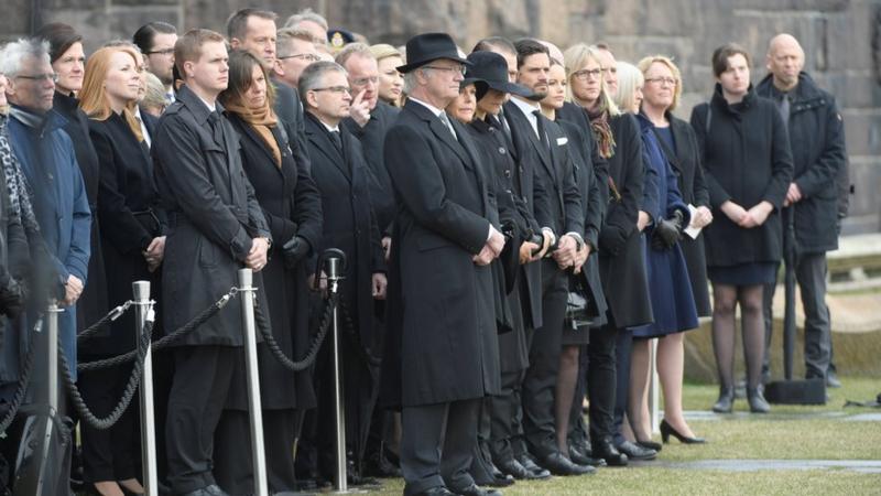 Stockholm attack: Sweden holds minute's silence for victims - BBC News