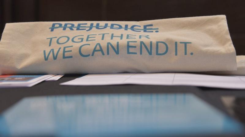 In numbers: Has Britain really become more racist? - BBC News