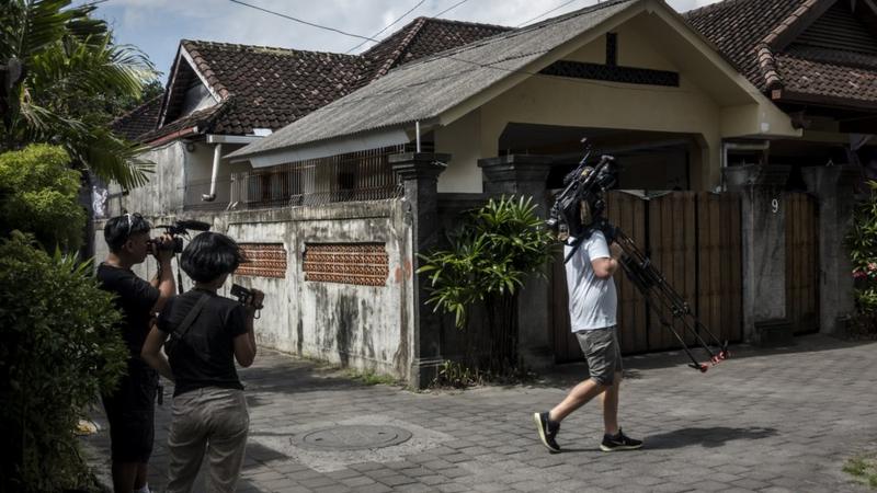 Schapelle Corby: The drugs, the circus and a long-awaited return - BBC News