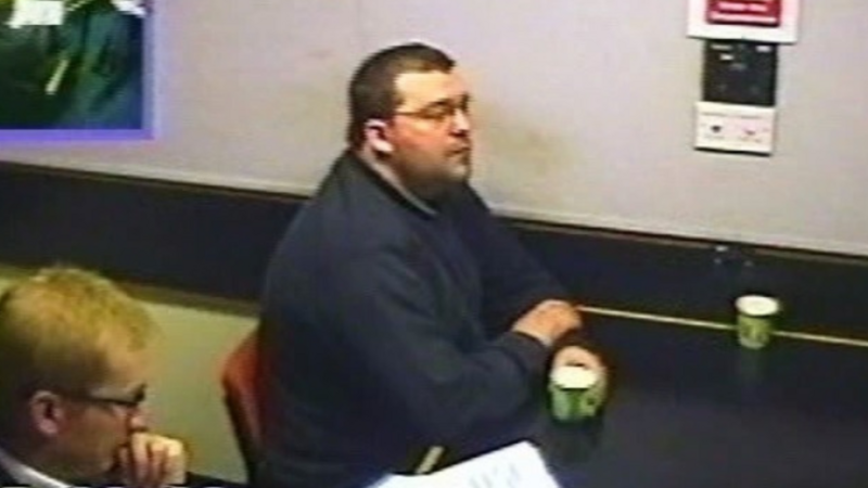 Wakefield prison warden rapist has parole bid rejected - BBC News