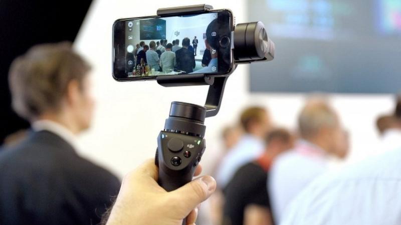 Sony, DJI and Lenovo show off new smartphone camera tech - BBC News