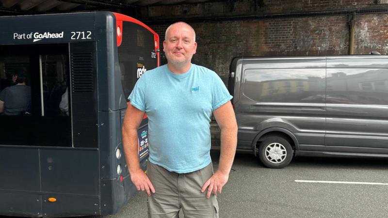 Residents say 'killer' kerb is causing a 'hubcap graveyard' - BBC News