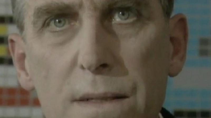 Demon Headmaster actor Terrence Hardiman dies aged 86 - BBC News