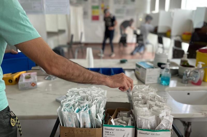 Could decriminalisation solve Scotland's drug problem? - BBC News