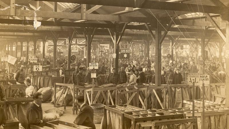 In pictures: 500 years of Royal Mail - BBC News