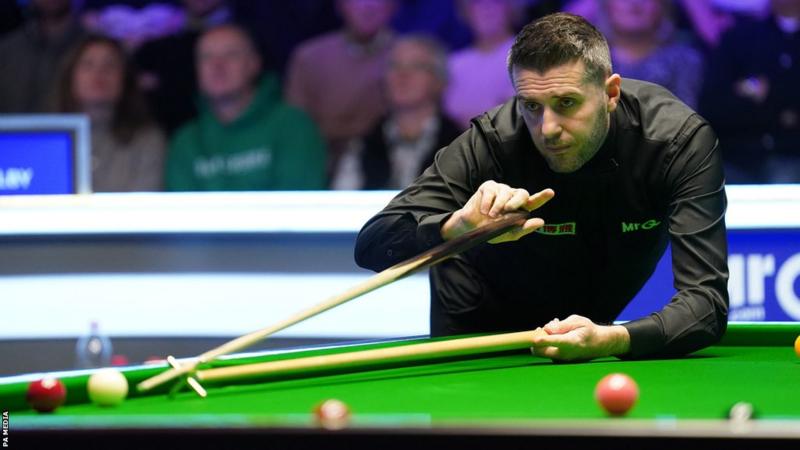 UK Championship 2023: Mark Selby and Judd Trump progress with dominant ...