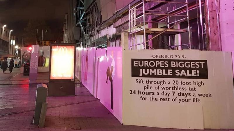 Foka Wolf: Street artist channels spirit of Banksy - BBC News