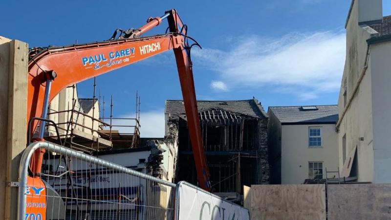 Parking suspended on section of Ramsey quay for demolition works - BBC News