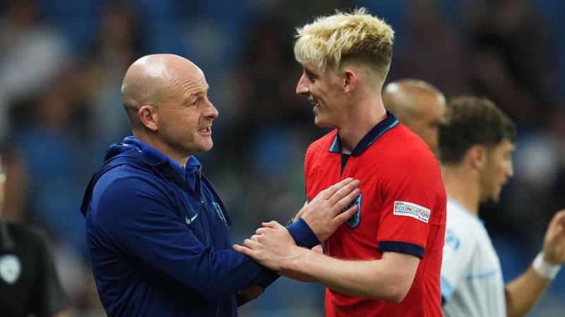 Lee Carsley: England interim manager plays brand of football dubbed ...