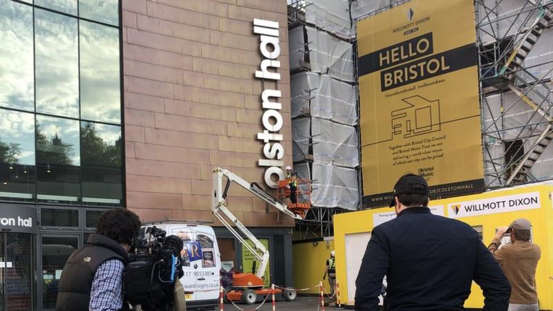 Colston Hall music venue renamed Bristol Beacon - BBC News