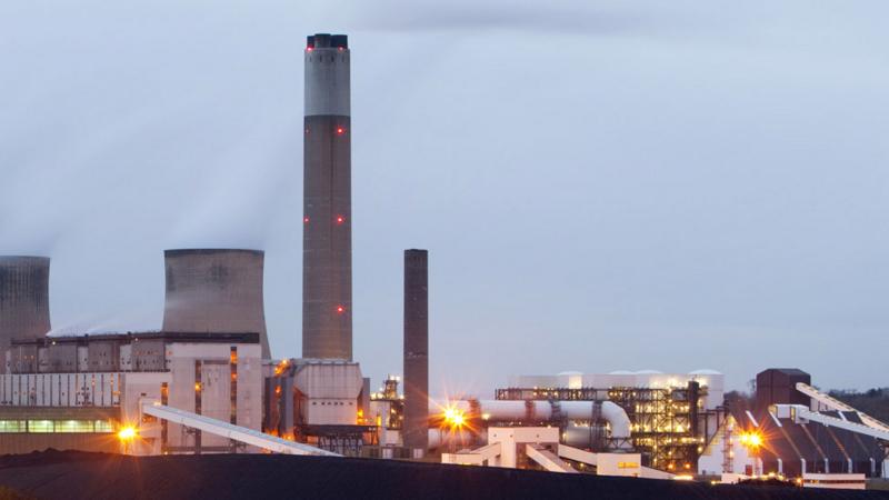 Government pledges nearly £22bn for carbon capture projects - BBC News