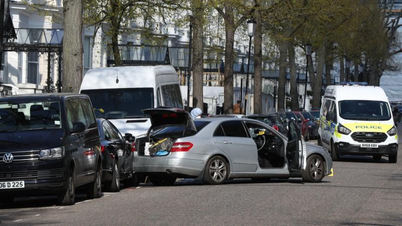 Police open fire after car 'driven at officers' in London - BBC News