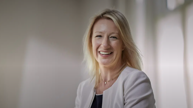 Epsom College appoints Mark Lascelles as new headteacher - BBC News