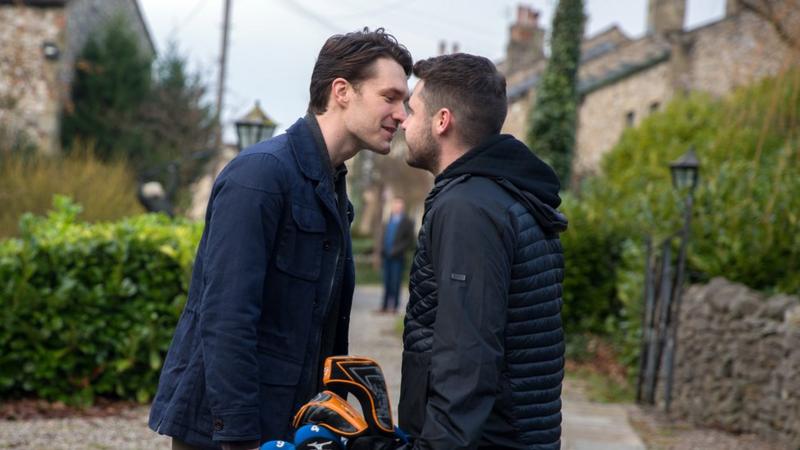 Danny Miller: Emmerdale star criticises Twitter over homophobic abuse ...