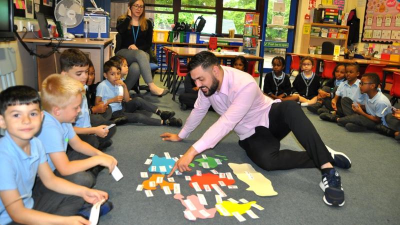 Roma translator boosts pupils' learning and health at 38-language ...