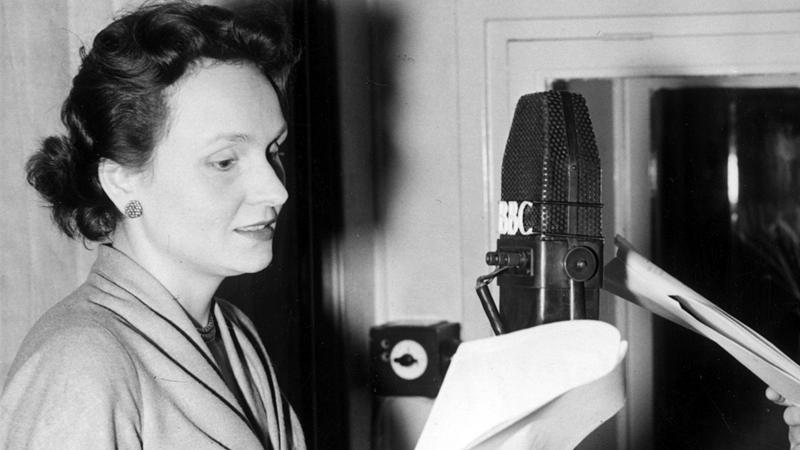 The Archers star reveals sacking secret after 60 years - BBC News