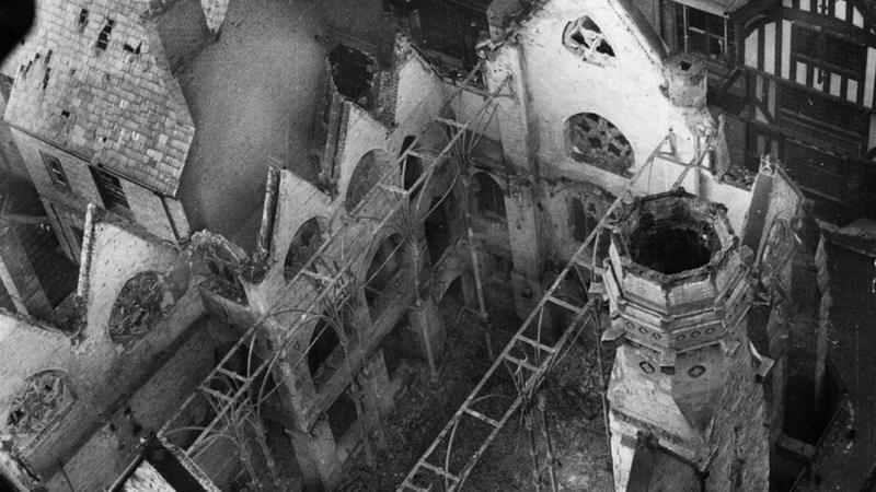 The Coventry Blitz: 'Hysteria, terror and neurosis' - BBC News