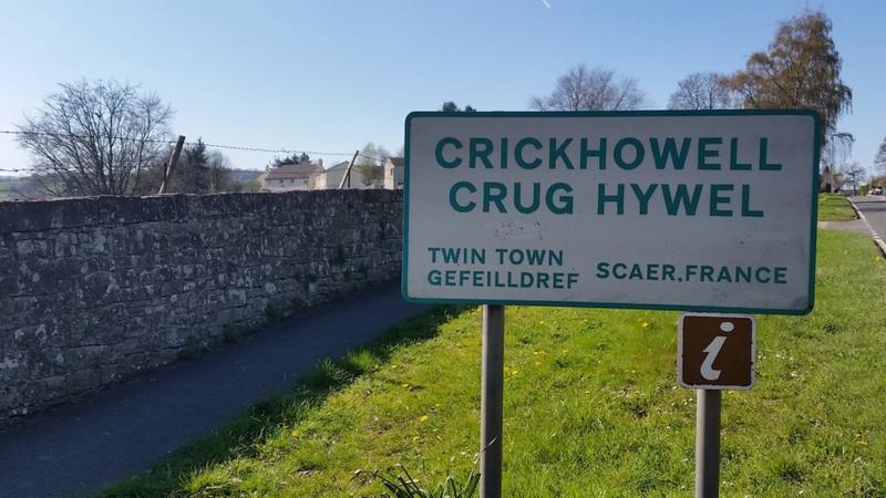 UK's best High Street is Welsh valleys town Treorchy - BBC News