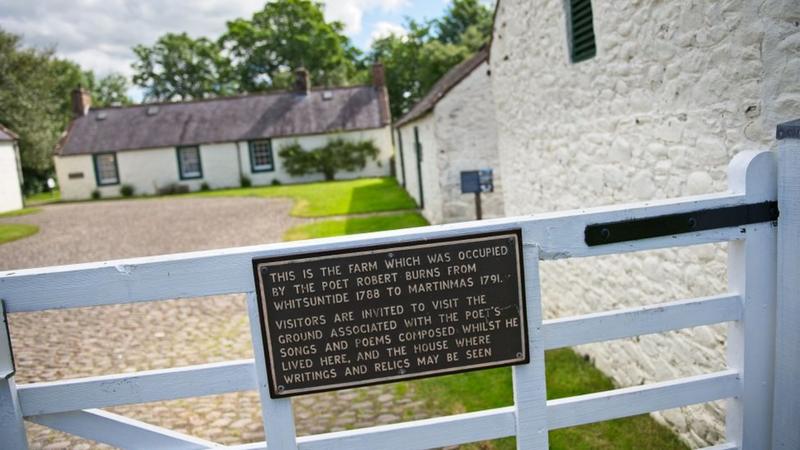 Plans to turn farm built by Robert Burns into visitor attraction - BBC News