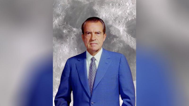 Apollo 11 Moon landing - BBC News