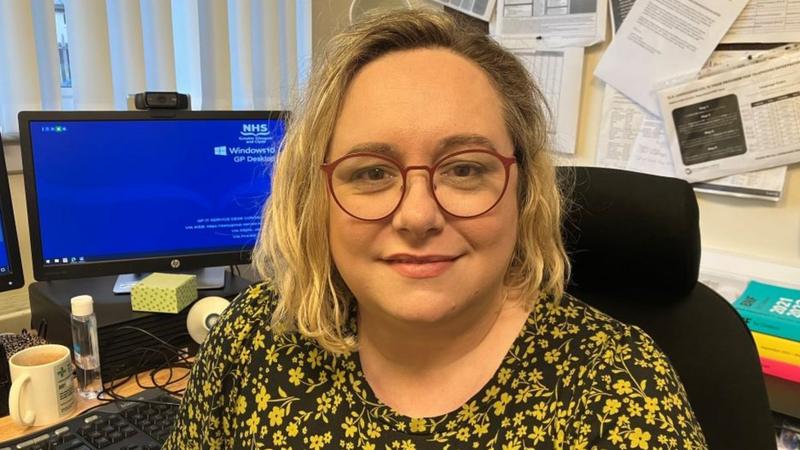 Community Link Worker scheme expanded in the Highlands - BBC News