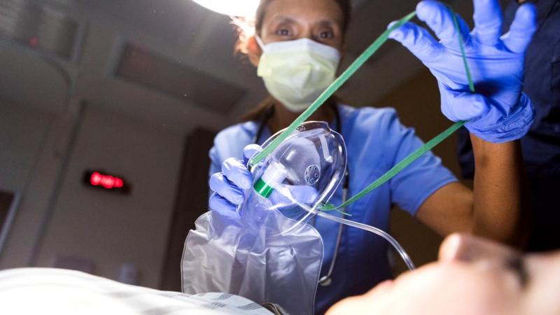 Hunt is on to find more effective flu treatments - BBC News