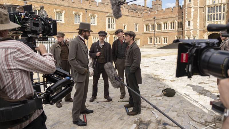 The English Game: Netflix replays the birth of modern football - BBC News