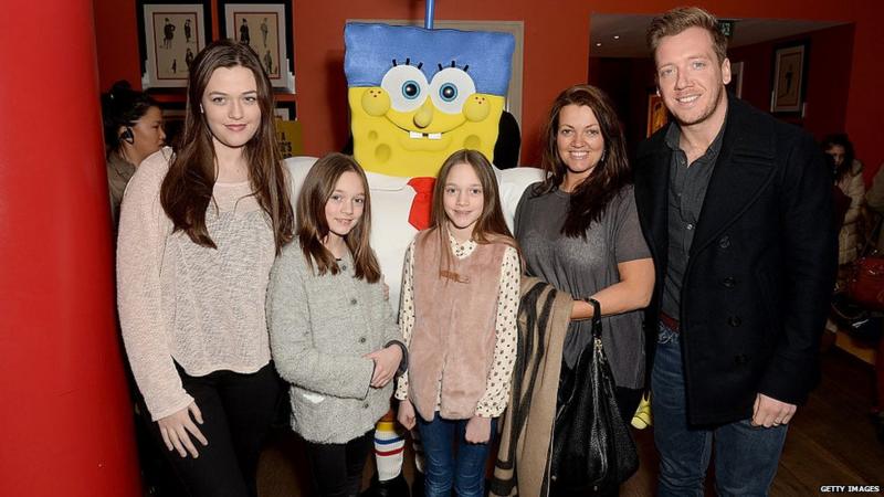 Louis Tomlinson's mother Johannah Deakin dies after leukaemia battle ...