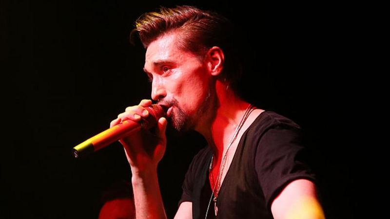 Russian celebs at 'almost naked' party stung by backlash - BBC News