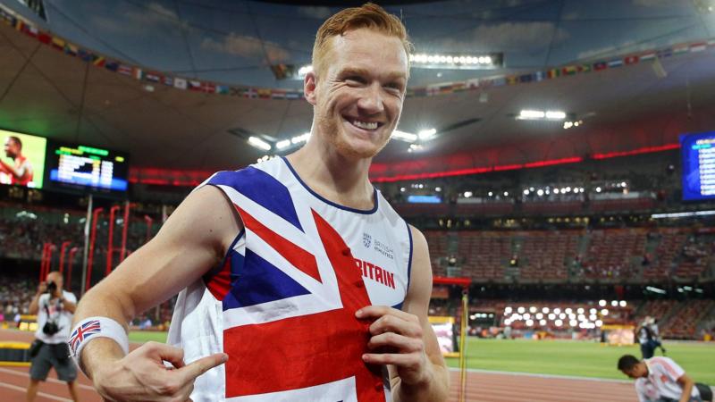 Greg Rutherford: World triumph proves Briton is worthy champion - BBC Sport
