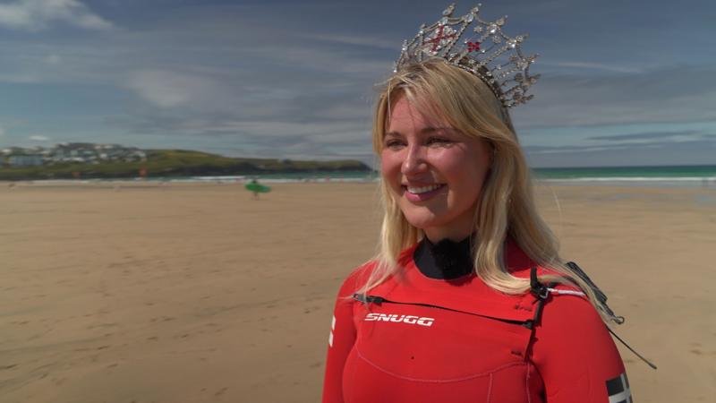 Miss England Milla Magee wages war on body stereotypes - BBC News