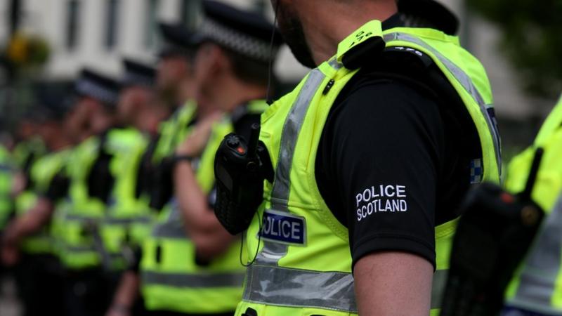 New digital evidence system for Scotland's courts - BBC News