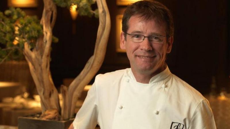 Michel Roux: French restaurateur and chef dies aged 78 - BBC News