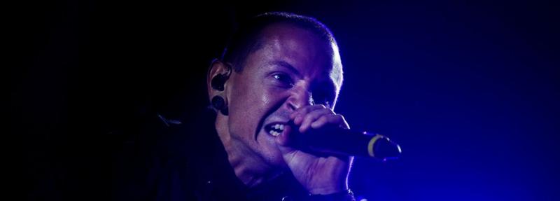 Chester Bennington: Linkin Park vocalist 'took his own life' - BBC News