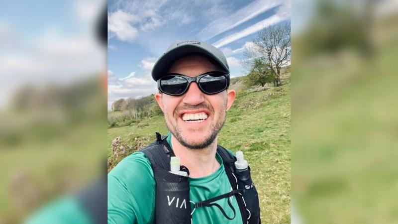 Fell running - BBC News