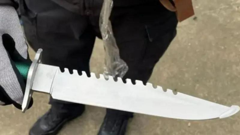 Anti-knife crime: Lancashire Police seize 1,400 weapons in a week - BBC ...