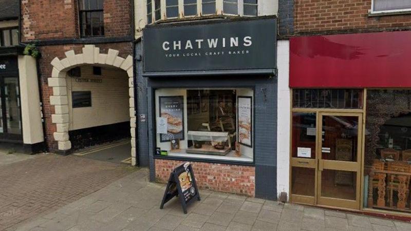 Chatwins bakery to shut Newcastle-under-Lyme shop after 40 years - BBC News