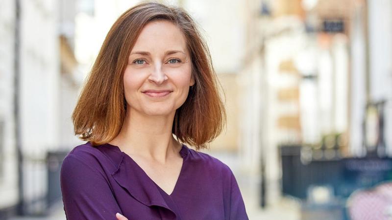 HSBC swoops in to rescue UK arm of Silicon Valley Bank - BBC News