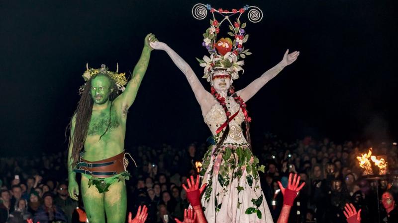 In pictures: Beltane Fire Festival welcomes in the summer - BBC News