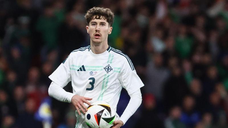 Northern Ireland Men's Football Team - BBC Sport