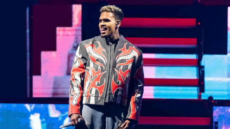 Chris Brown to perform in Cardiff ahead of court appearance - BBC News