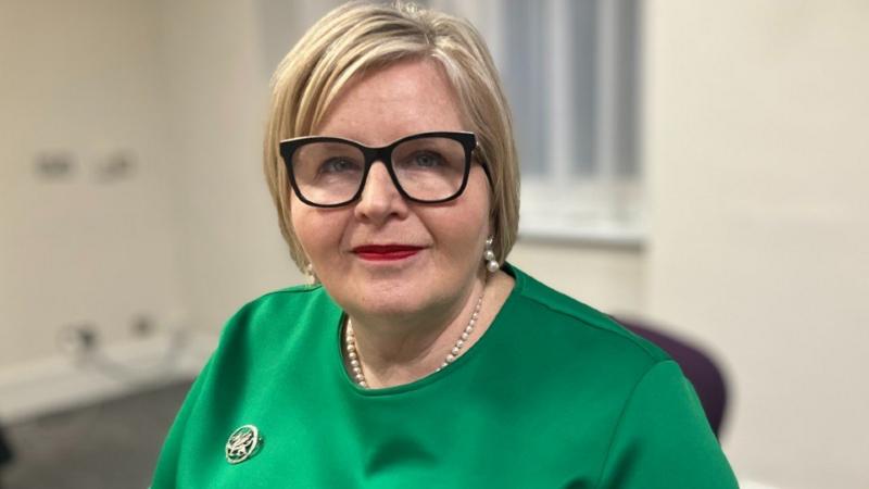 Nottingham hospitals: NHS paid out £101m over maternity failings - BBC News