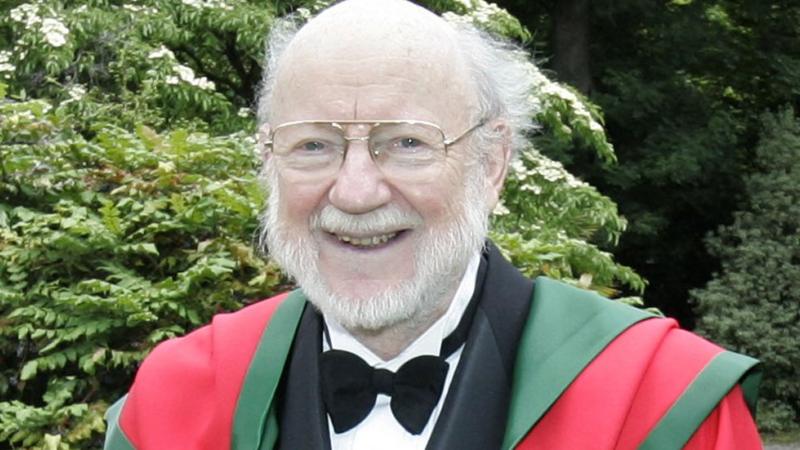 Nobel Prize for anti-parasite drug discoveries - BBC News