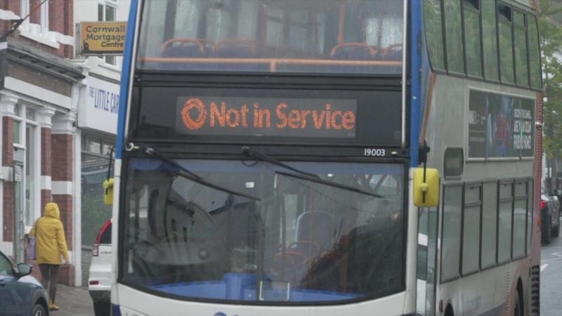 Stagecoach South West criticised for 'unacceptable' service - BBC News