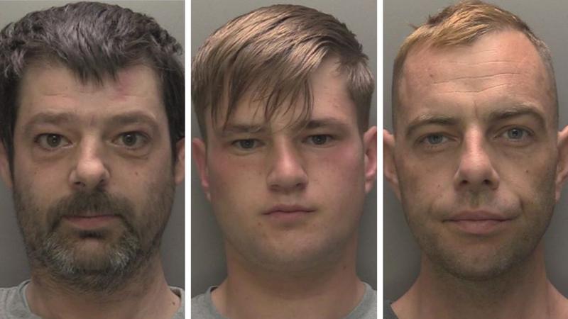 Hull riot: Romanian BMW driver tells of ordeal - BBC News