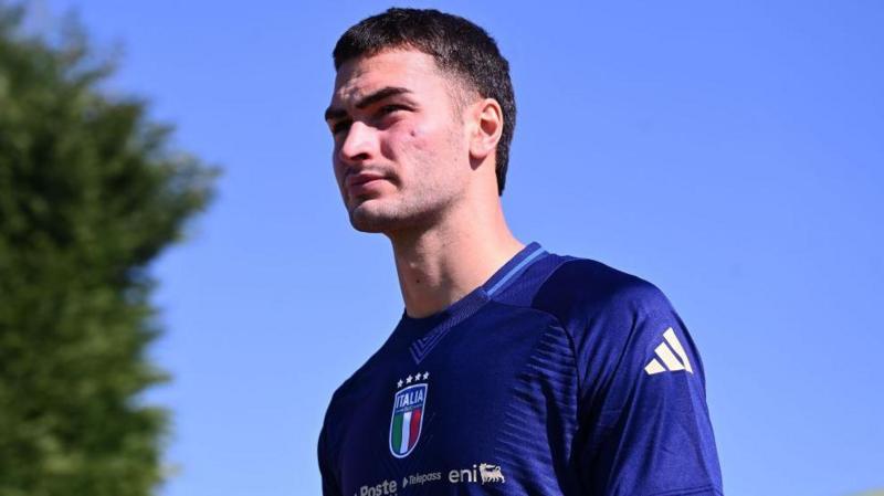 Diego Coppola: Brighton sign Italy and Verona defender on five-year deal - BBC Sport