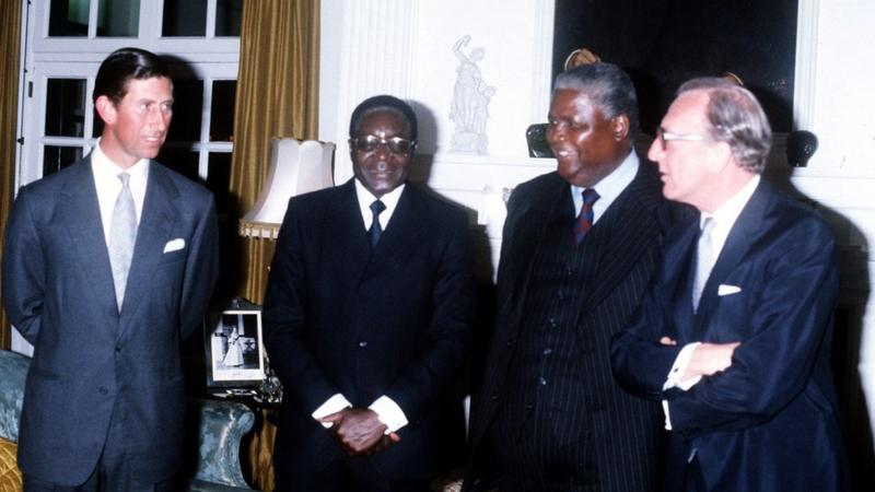 In pictures: The life of Robert Mugabe - BBC News
