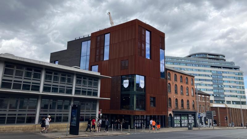 Confetti: Students stranded as creative college scraps courses - BBC News