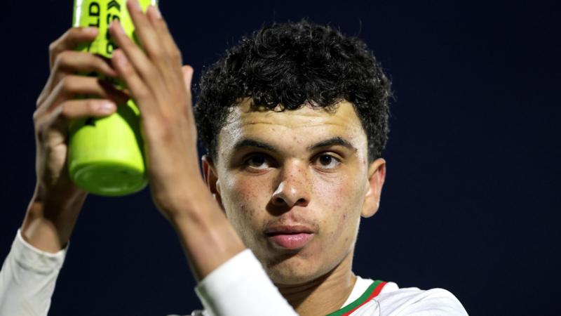 Football Transfer News & Confirmed Deals - BBC Sport